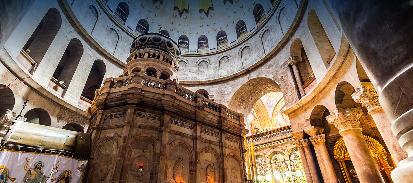 The Church Of The Holy Sepulchre - Golden Walls Hotel